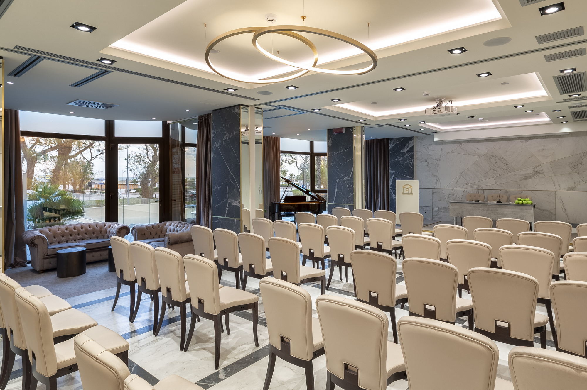 Sala Congressi in Hotel 4 Stelle Rimini - Hotel Ambasciatori Rimini